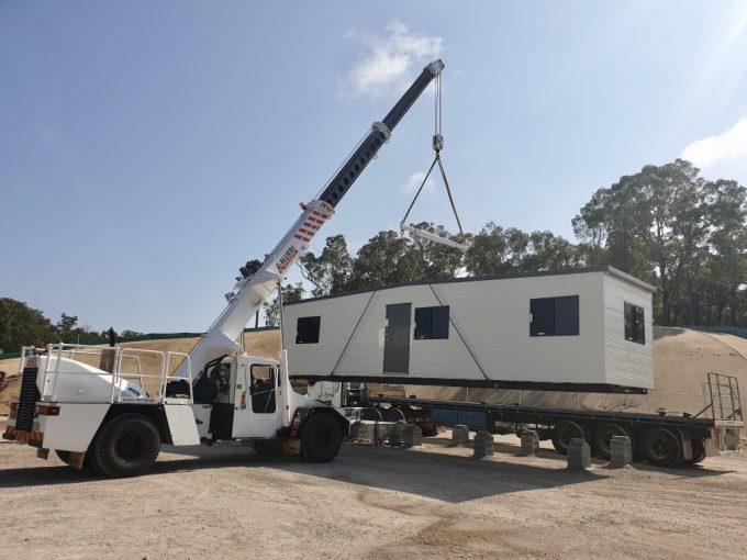 Hire a Franna Crane Newcastle, Hunter Valley & Mid-Coast: Allied Crane Hire