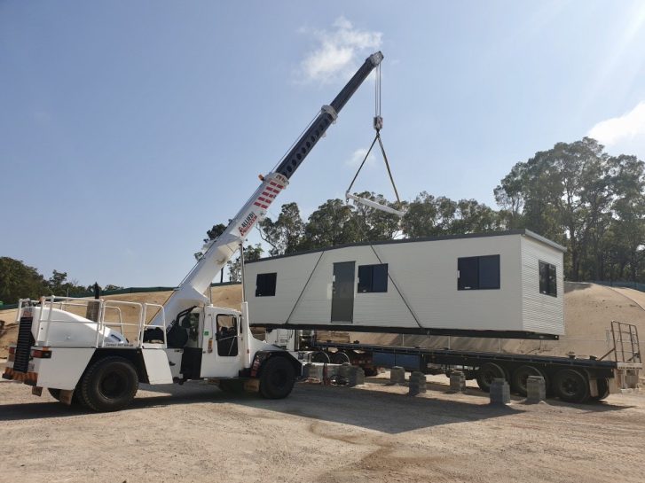 Hire a Franna Crane Newcastle, Hunter Valley & Mid-Coast: Allied Crane Hire